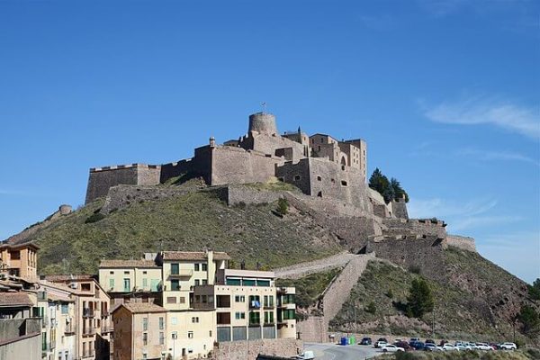 Castillos de Cataluña: 18 asombrosas Fortalezas que visitar - Sensación ...