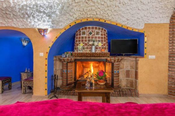 6 Casas Cueva con Jacuzzi Privado – Sensación Rural